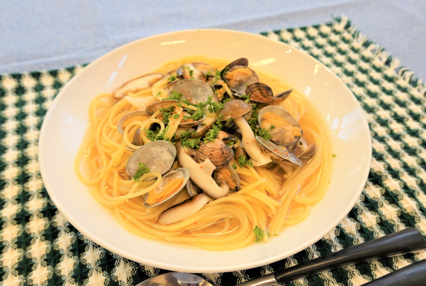 あさりときのこのスープスパゲティ | お料理レシピ | 調味料 | 商品紹介 | 宝酒造株式会社